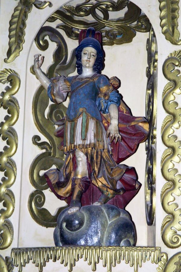 Esculturas de Bulto – IHAH